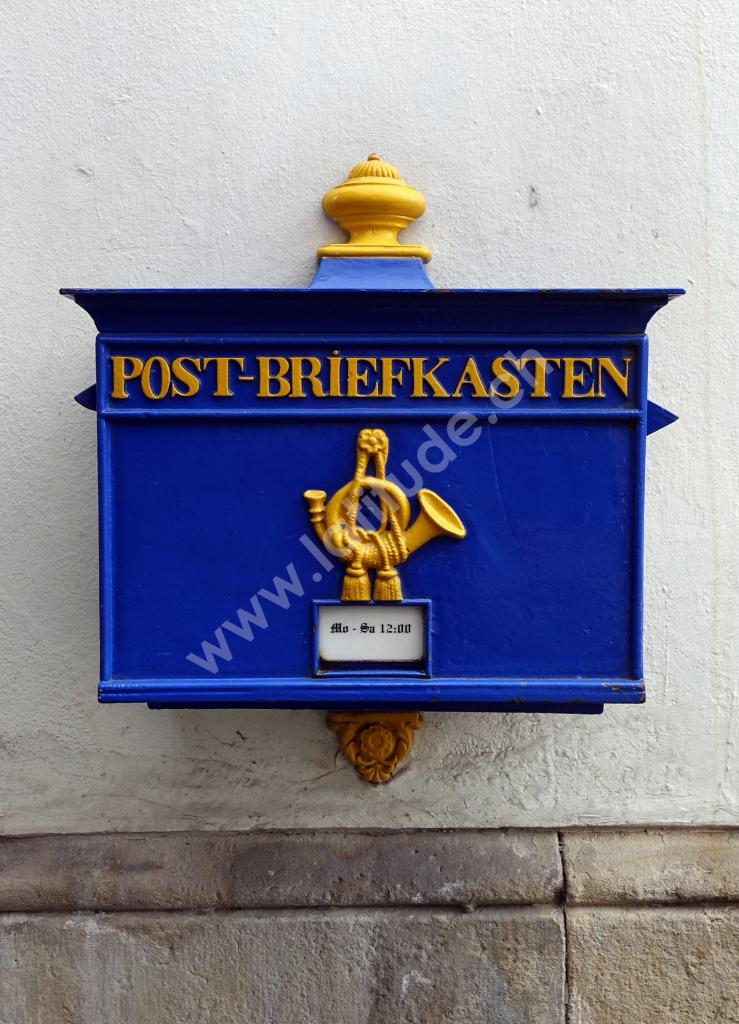 Boîtes aux lettres publiques du monde - Official mailboxes around the ...